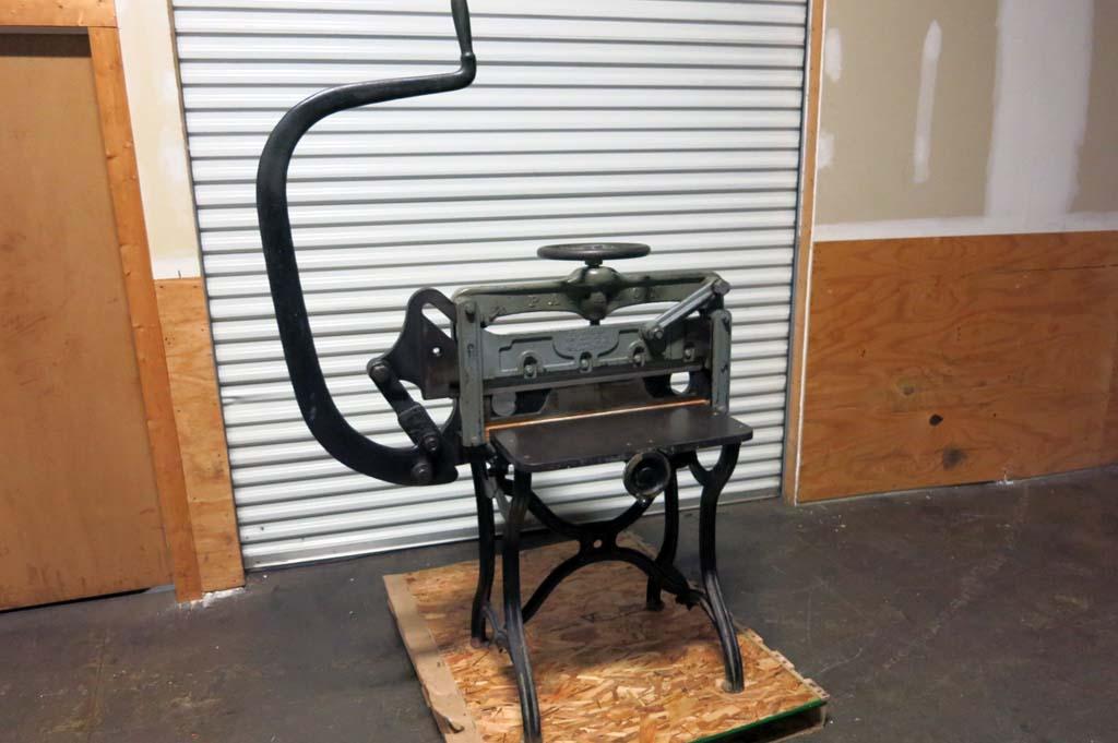 Lot #94: EL Miller Paragon Antique Lever Paper Cutter - WireBids